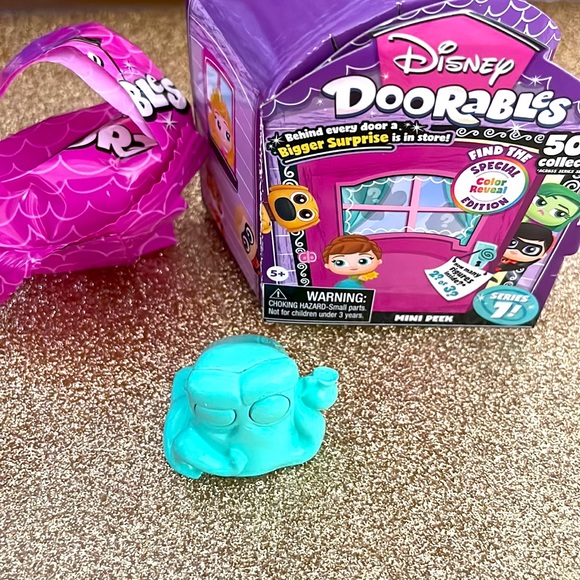 Disney | Other | Rare Changes Color Hank Finding Dory Doorable | Poshmark